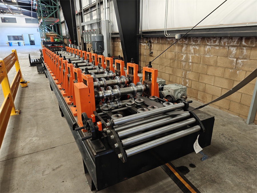C BRACING SECTION ROLL FORMING MACHINE - Business
