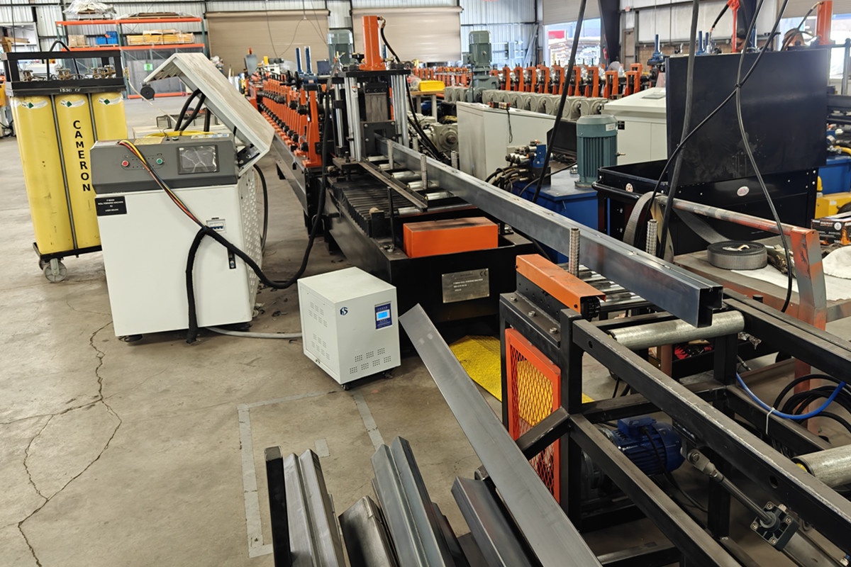 STEP BEAM ROLL FORMING MACHINE - Roll Former Expert